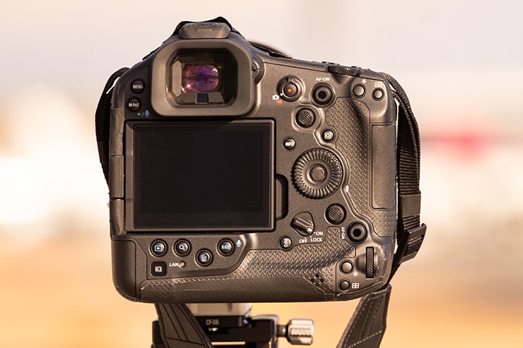 Canon EOS R1 実写レビュー × 岡本豊｜高速撮影を可能にしたAF性能！絶対的に信頼できる究極のカメラ