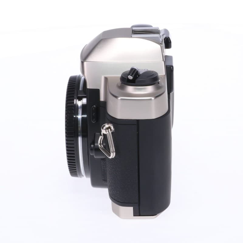 Nikon FM10 中古 C2120157390798｜中古通販フジヤカメラ