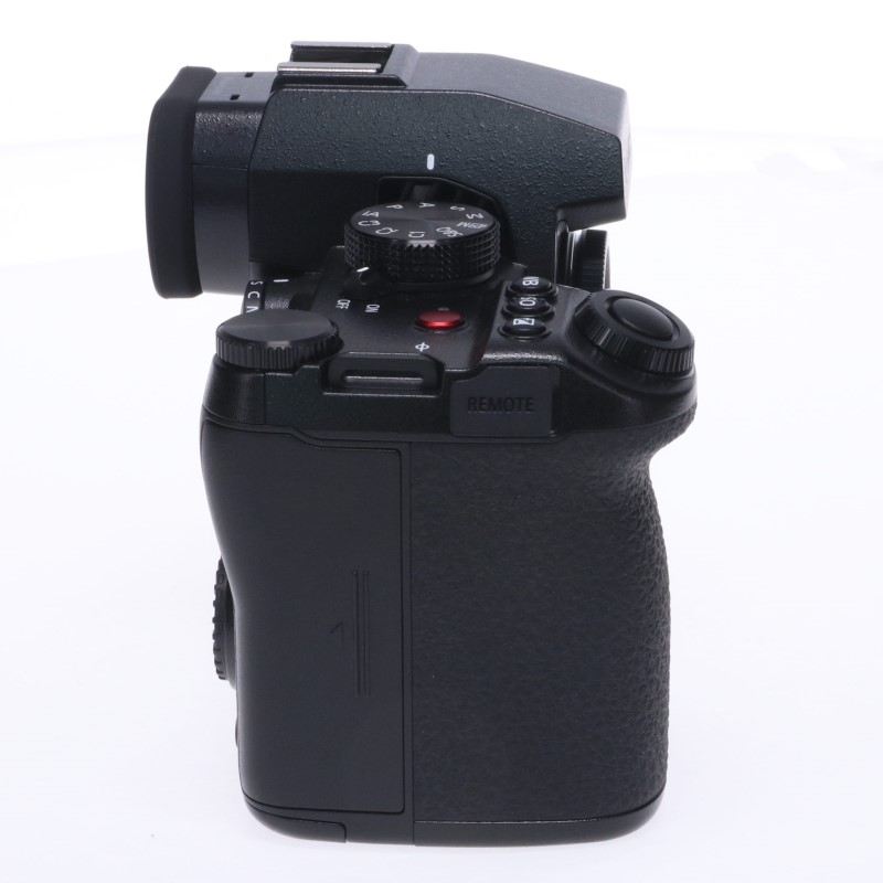 Panasonic LUMIX DC-S5M2 中古 C2120138544677｜フジヤカメラ