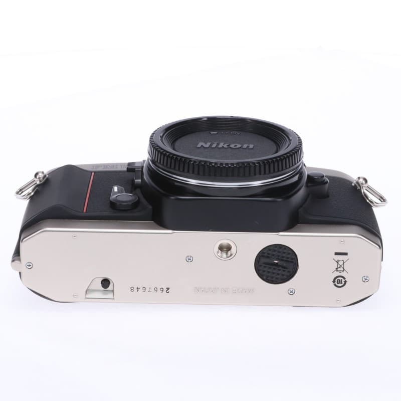 Nikon FM10 中古 C2120157390798｜中古通販フジヤカメラ