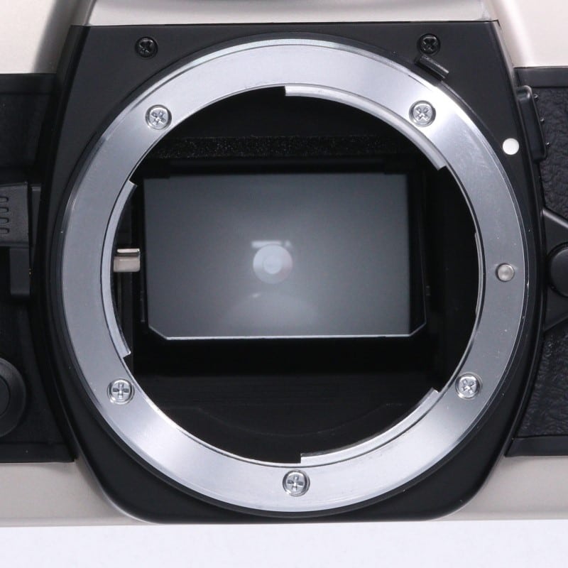 Nikon FM10 中古 C2120157390798｜中古通販フジヤカメラ