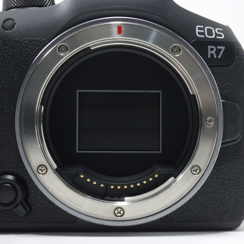 Canon EOS R7 中古 C2120165698213｜フジヤカメラ